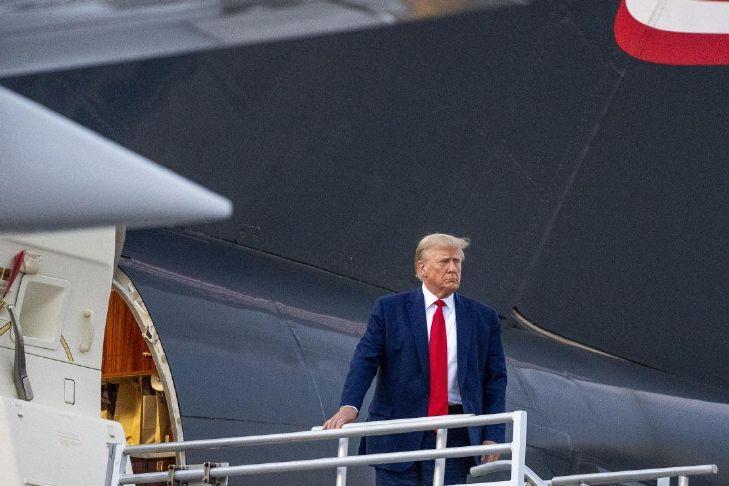 One image, one face, one American moment: The Donald Trump mug shot | Medina Gazette