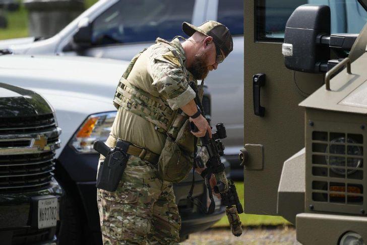 Residents hole up, schools close as searchers zero in on escaped ... Residents hole up, schools close as searchers zero in on escaped ...
