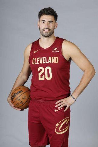 George niang store