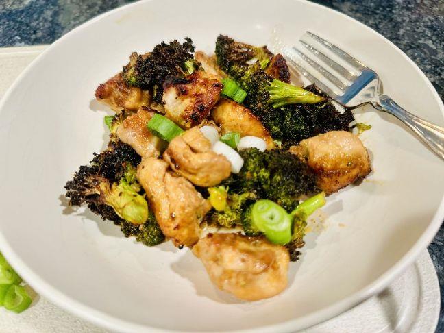 CK's KITCHEN: Air fryer honey garlic chicken and broccoli is high protein, solid in fiber ...