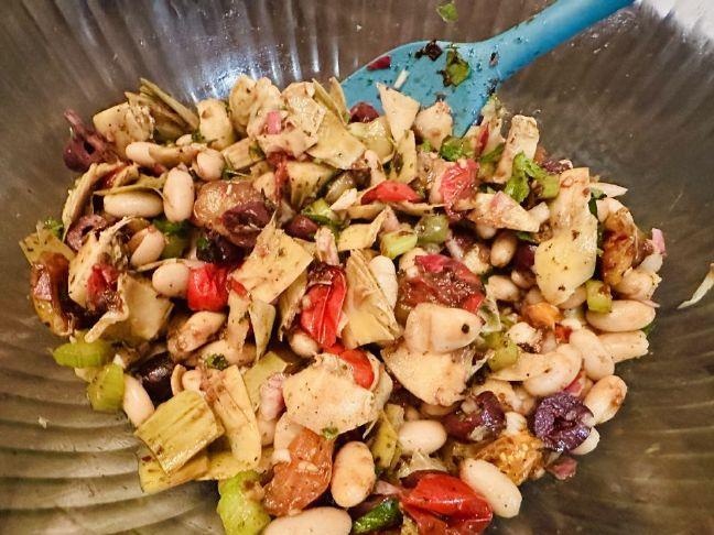 CK's KITCHEN: Italian white dense bean salad with artichokes & sautéed cherry tomatoes ...