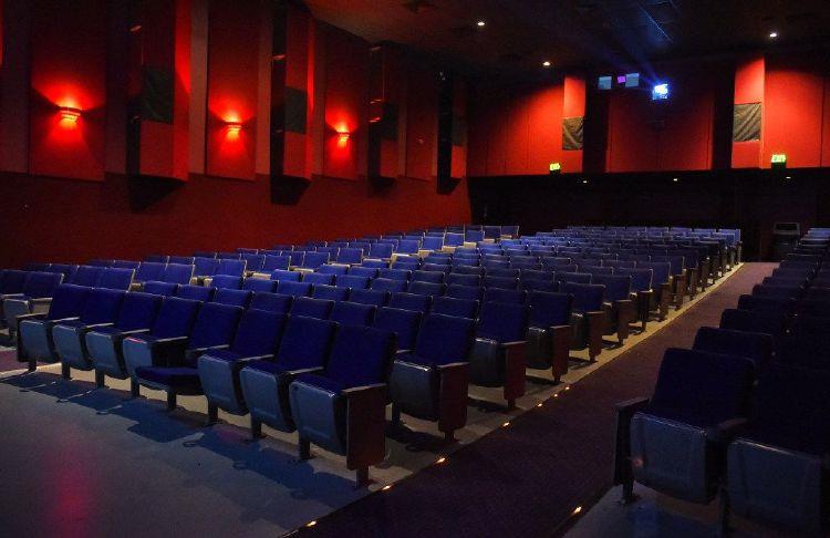 cloverleaf mall cinema