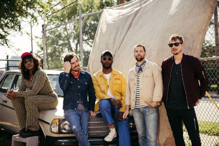 Avon's Sam Getz talks about Welshly Arms Thanksgiving weekend gig and ...