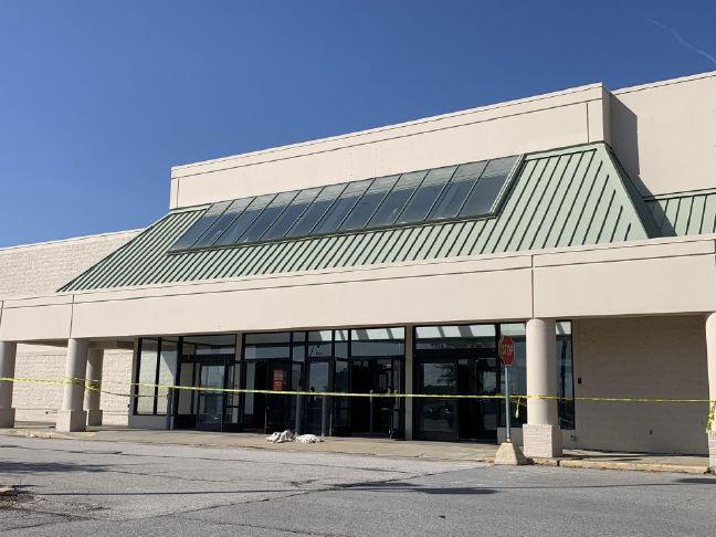 Owners of vacant Kmart building issued fine of $12,000 on multiple ...