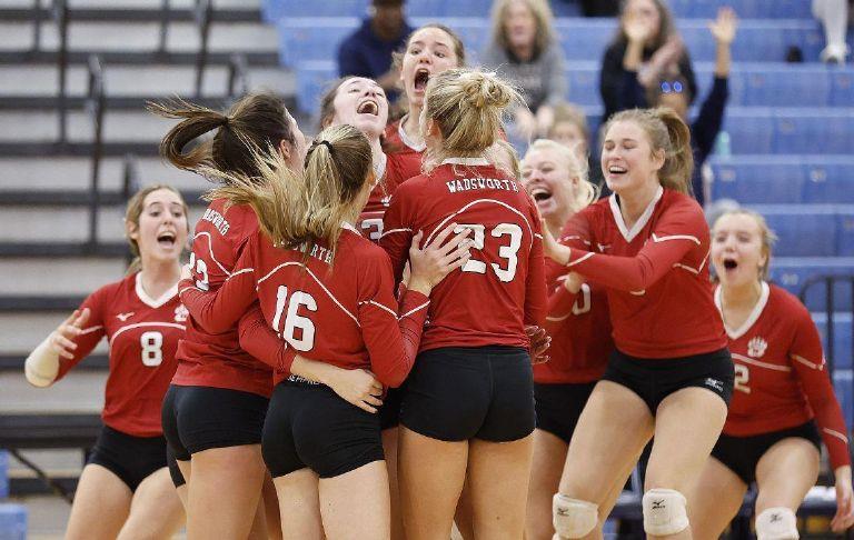 High school volleyball: Wadsworth rallies to beat Twinsburg, clinch SL ...