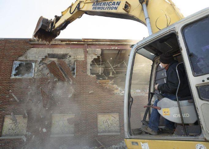 Lorain Products building demolition starts | Chronicle Telegram An ...