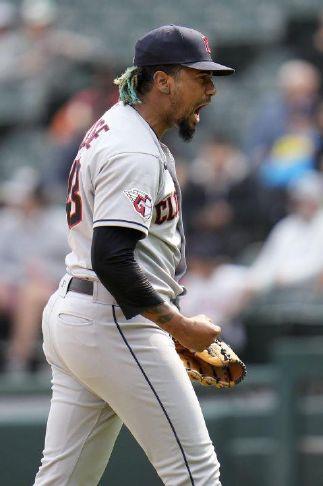 Cam Gallagher gets key hit as Guardians beat White Sox to avoid sweep ...