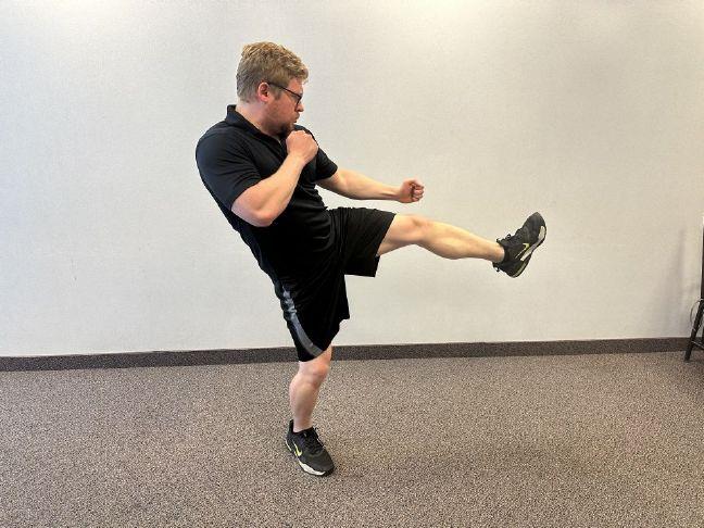Work It!: Front kicks | Chronicle Telegram Photo by Renee Barrett In ...