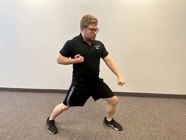 Work It! Downward block forward stance | Chronicle Telegram