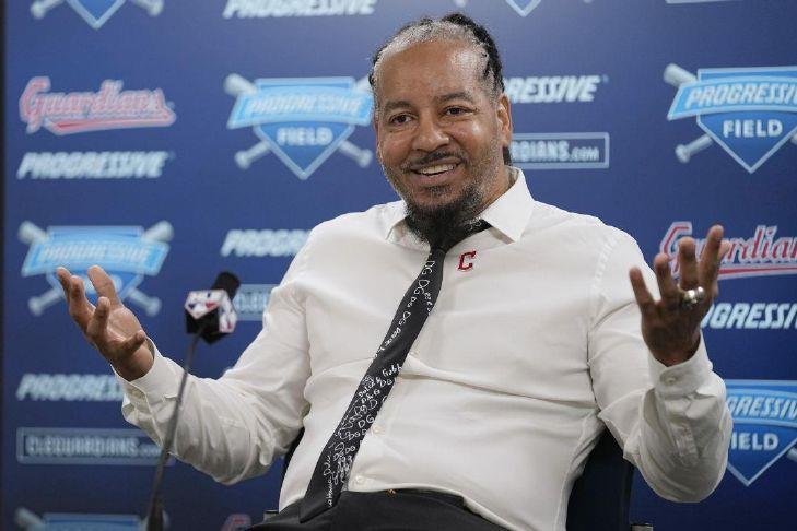 At Guardians Hall induction, Manny continues to be Manny | Chronicle ...