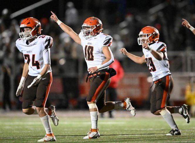 High school football playoffs: Buckeye beats Norton in barnburner ...