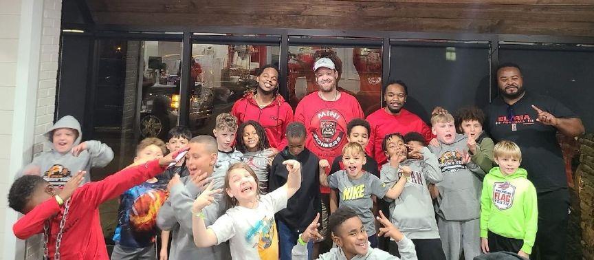 Youth football: Elyria Mini Pioneers offer opportunities; 8U team makes ...