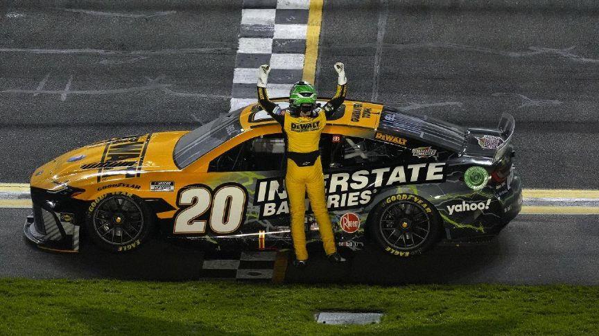 Toyota has high hopes heading into Daytona 500 | Chronicle Telegram