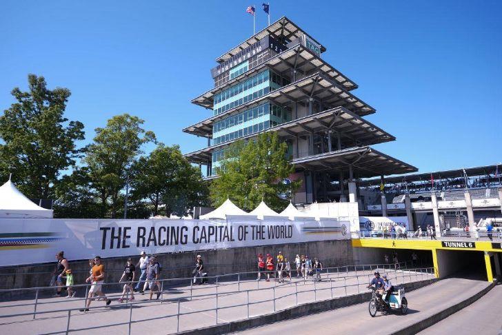 Hall of Fame outfielder Ken Griffey Jr. to lead Indianapolis 500 field ...