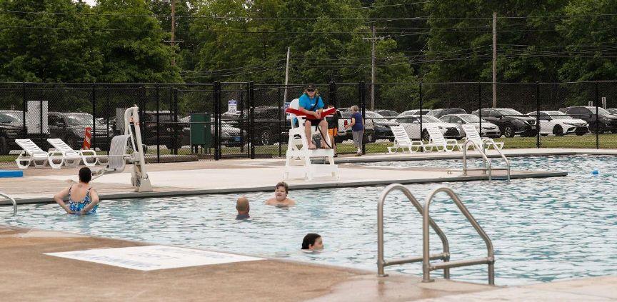 Oakwood Park Pool sees hundreds of swimmers in first year back ...