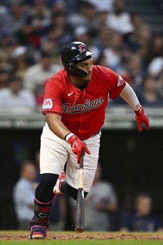 Josh Naylor delivers game-winning hit to lift Guardians over Tigers ...