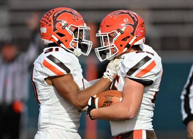 High school football: Buckeye rolls over Normandy, sets up first place ...