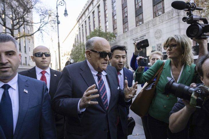 Defiant Giuliani says he's a victim of 'political persecution' as he's ...