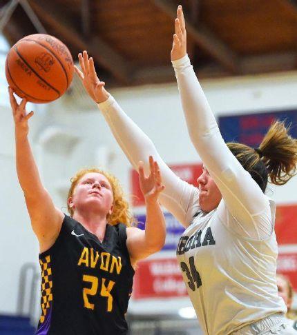 Avon opens season with girls basketball win over Aurora | Chronicle ...