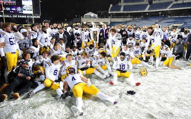 Avon holds off Cincinnati Anderson in a thrilling game to win its first ...