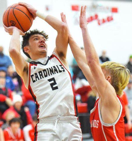 Boys basketball: Nolan Waechter hits biggest shots in a game of big ...