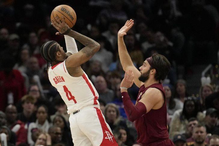 Max Strus helps Cavs find defensive mindset | Medina Gazette