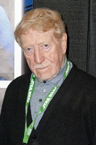 Clive Revill, voice of 'Star Wars' Emperor Palpatine, dies at 94 ...