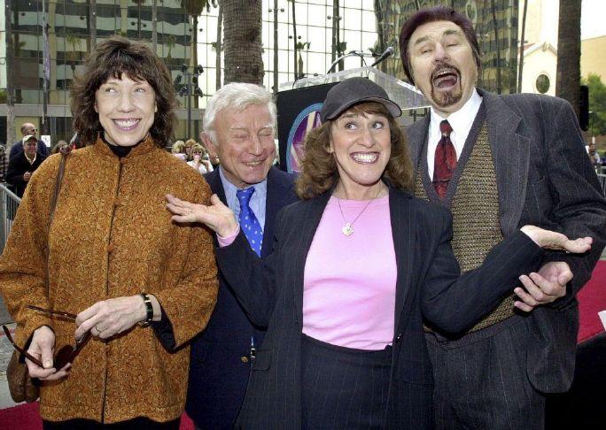 Ruth Buzzi, comedy sketch player on groundbreaking series 'Laugh-In ...