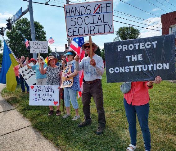 Save Democracy Rally comes to Brunswick | Medina Gazette