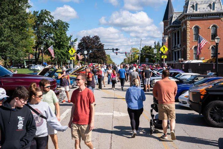 Cars and Coffee brings wheels to Medina Square | Medina Gazette