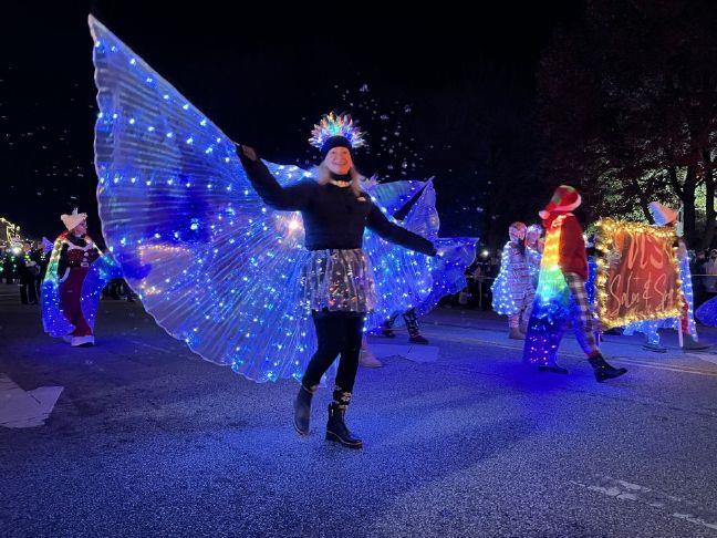 Annual Parade of Lights returns | Medina Gazette The annual Parade of ...
