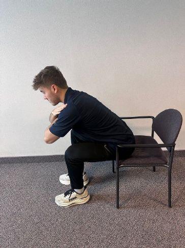 Work It! Seated good mornings | Chronicle Telegram Sit tall with feet ...