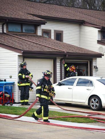Firefighters quickly extinguish North Ridgeville condo fire | Chronicle ...